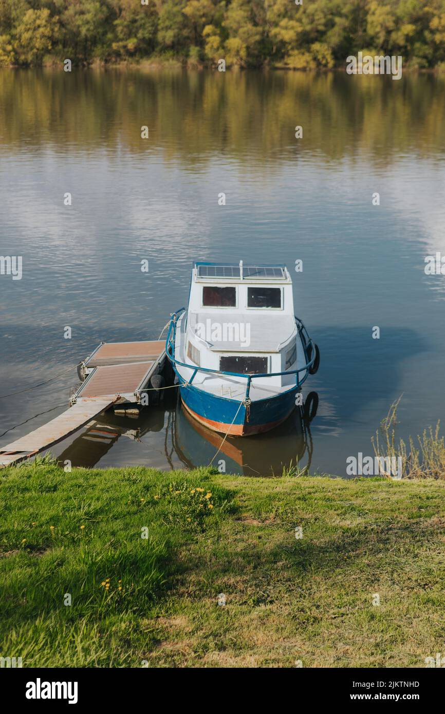 Sunny day in spring hi-res stock photography and images - Alamy