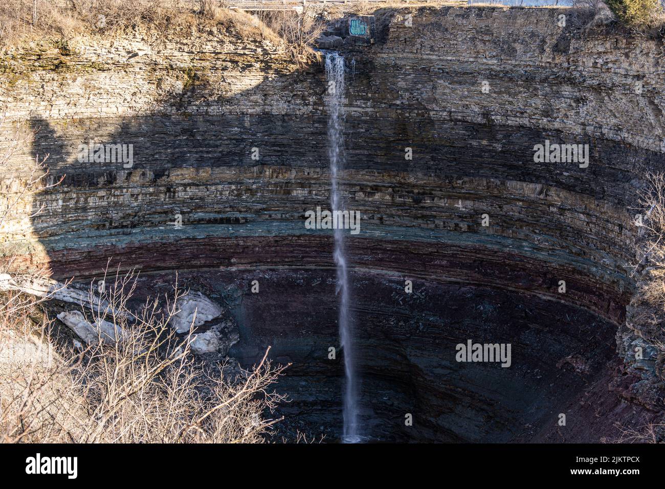 Waterfall water hamilton trees hi-res stock photography and images - Alamy