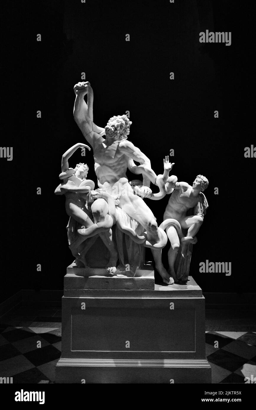 Statue of laocoon at museum hi-res stock photography and images - Alamy
