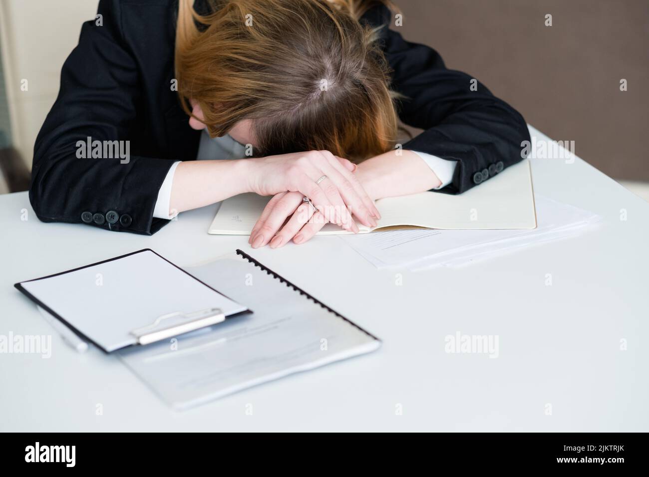 Stress desk hi-res stock photography and images - Alamy