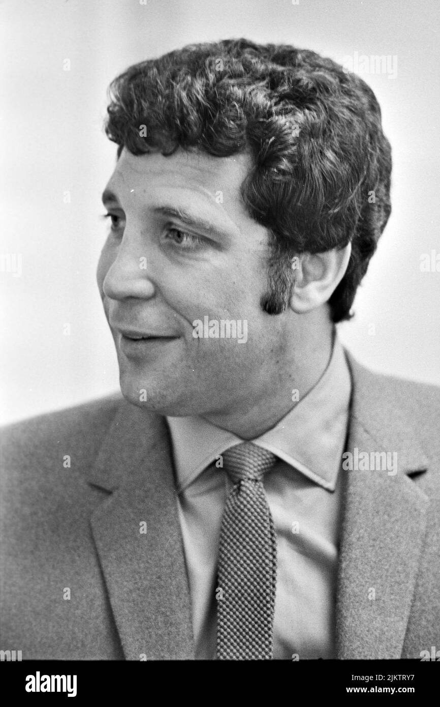 TOM JONES Welsh singer in October 1968. Photo: Tony Gale Stock Photo ...