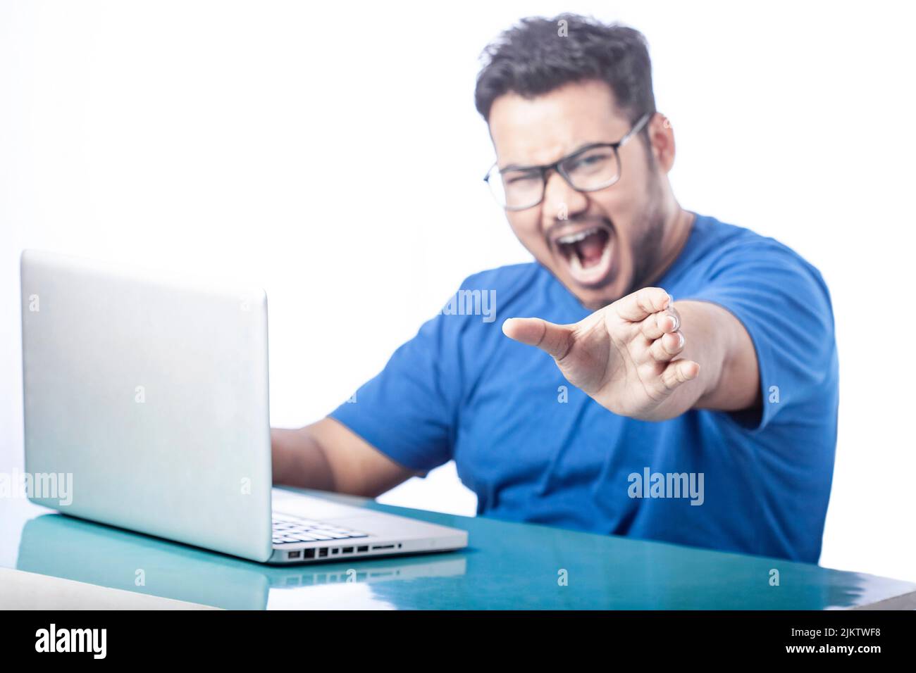 Shrieking hi-res stock photography and images - Alamy