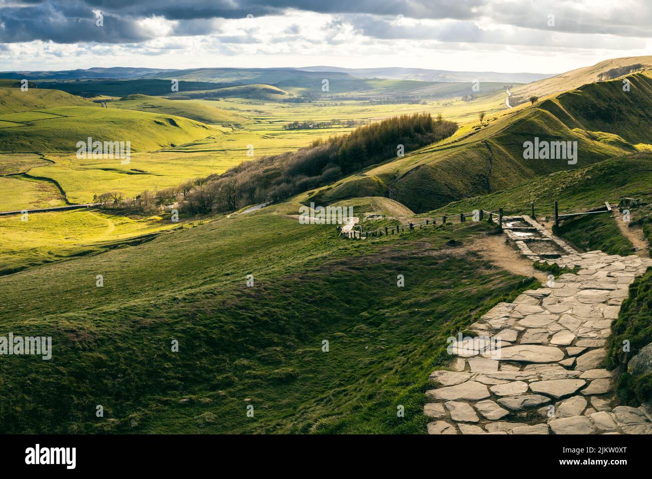 Mam tor trail hi-res stock photography and images - Alamy