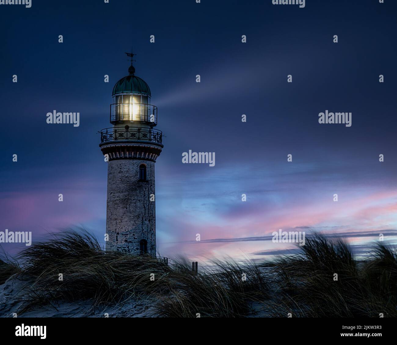 Lighthouse nature hi-res stock photography and images - Alamy
