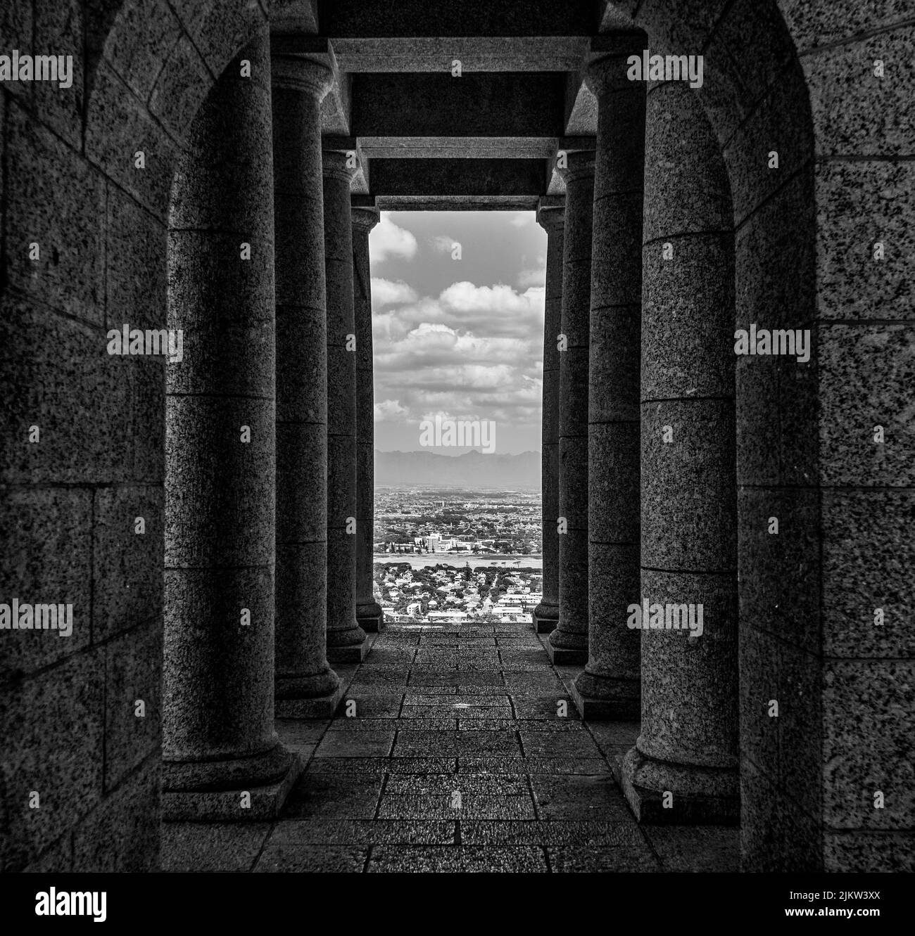 Rhodes memorial building hi-res stock photography and images - Alamy