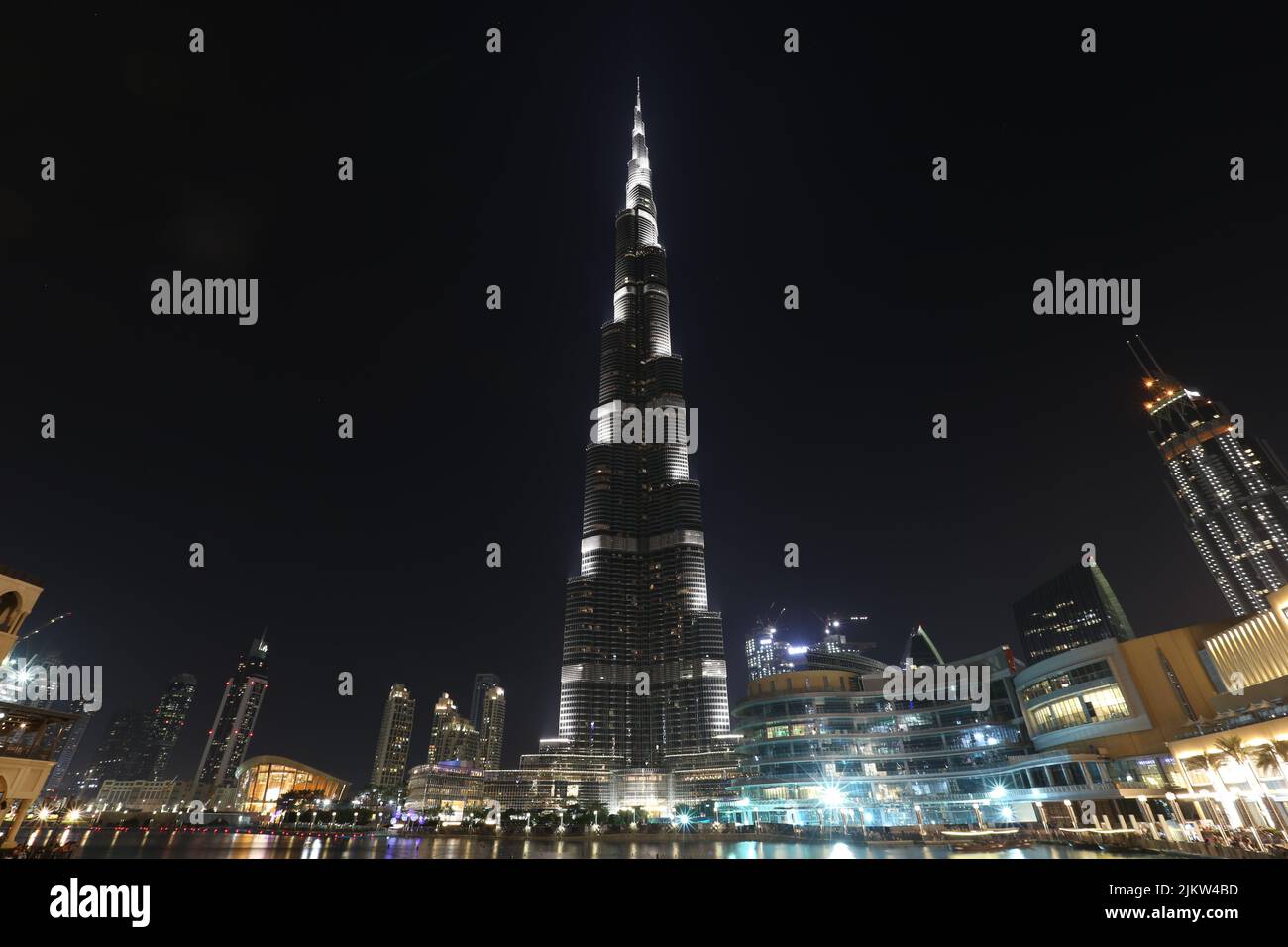 The illuminated Burj Khalifa at night in Dubai, United Arab Emirates ...