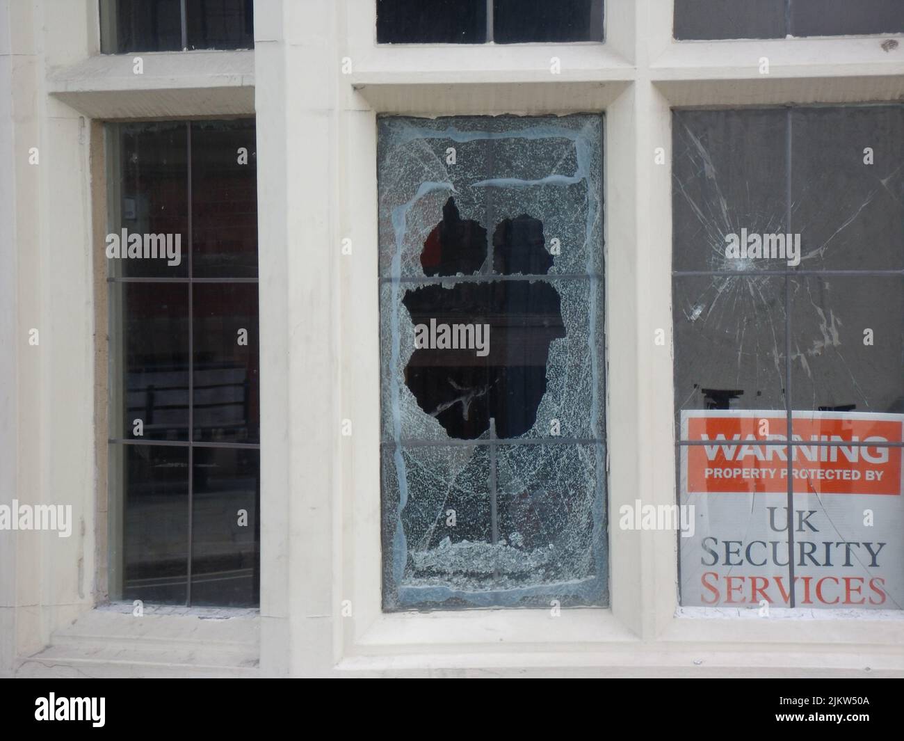 Broken window theory hi-res stock photography and images - Alamy