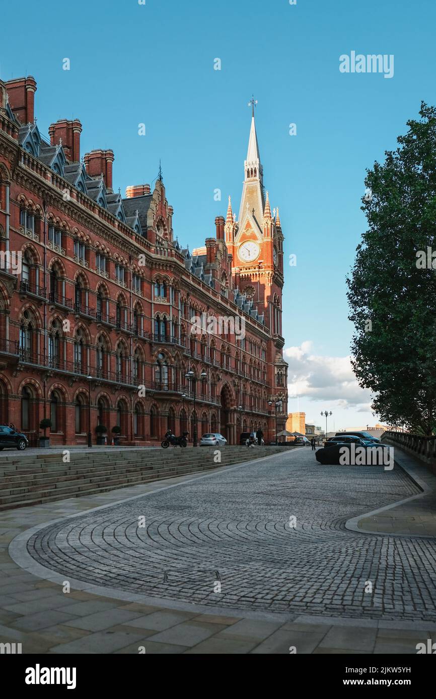 A vertical shot of the Saint Pancras International building exterior in ...