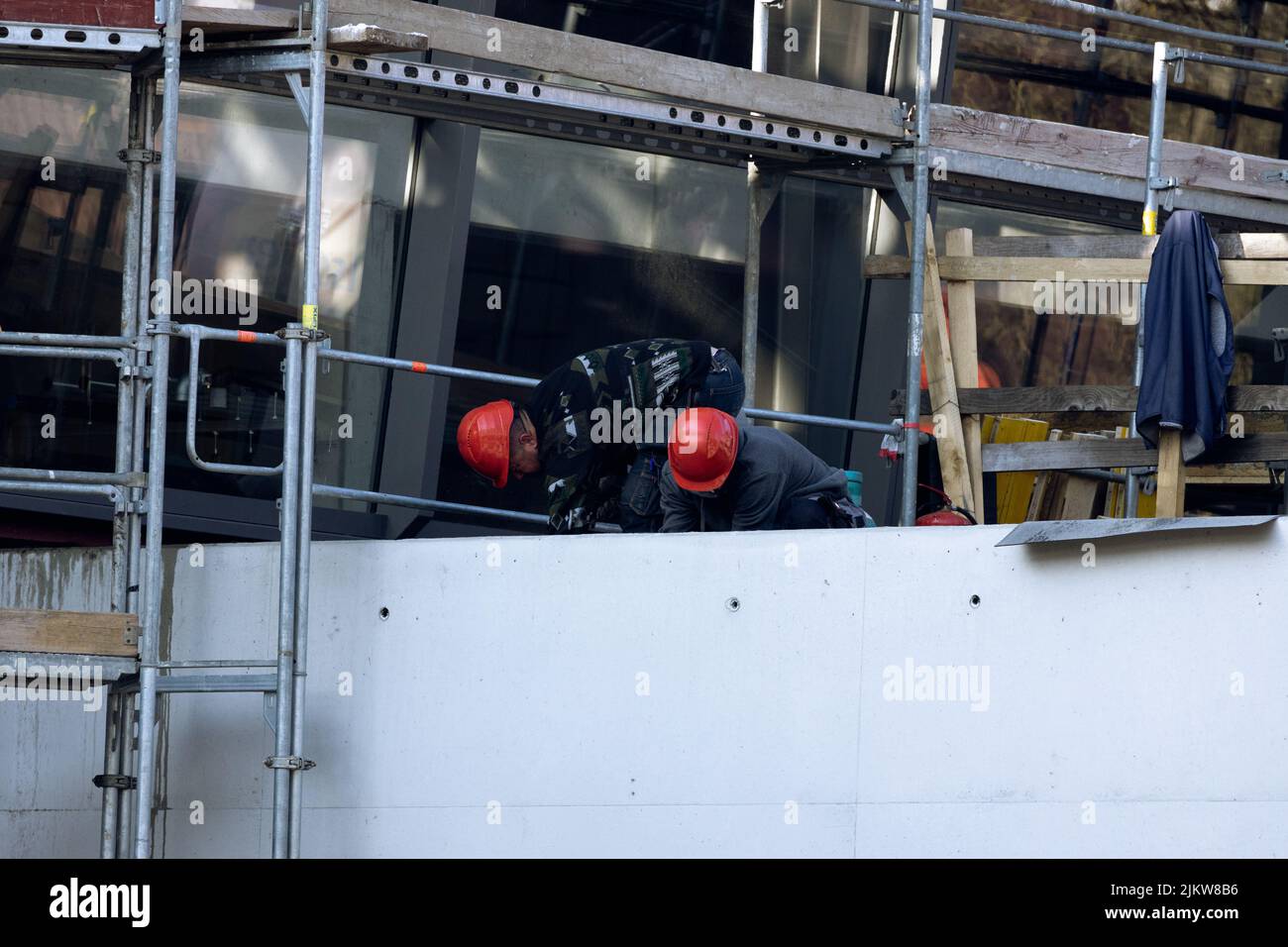 Industrial helmets hi-res stock photography and images - Alamy