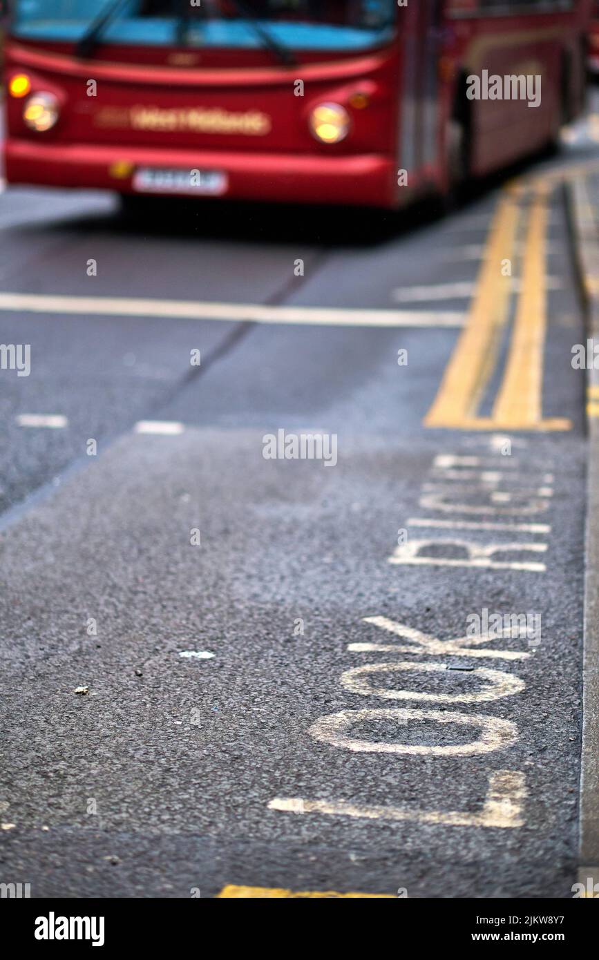 Red double decker buss hi-res stock photography and images - Alamy