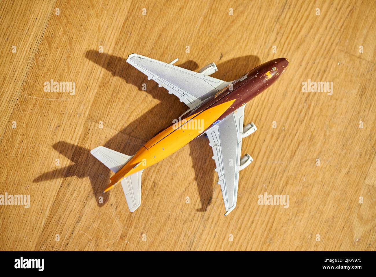 Toy plane top view hi-res stock photography and images - Alamy