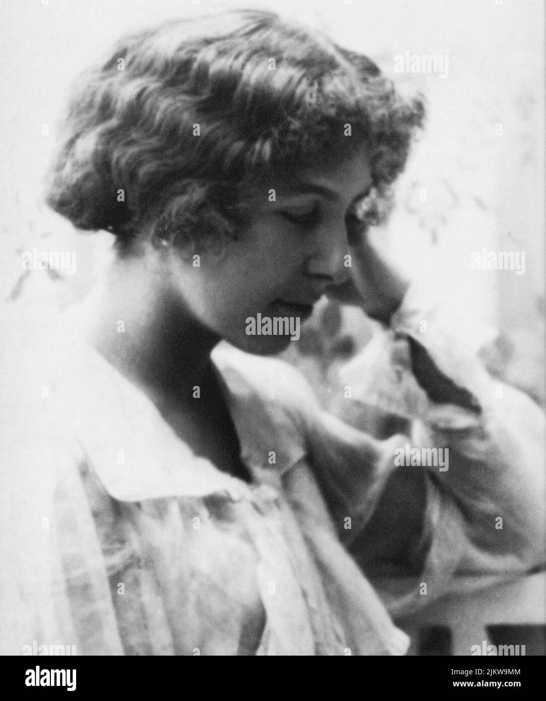 1905 c : KAREN BLIXEN Finecke ( Rungsted , Denmark 1885 - 1962 ...