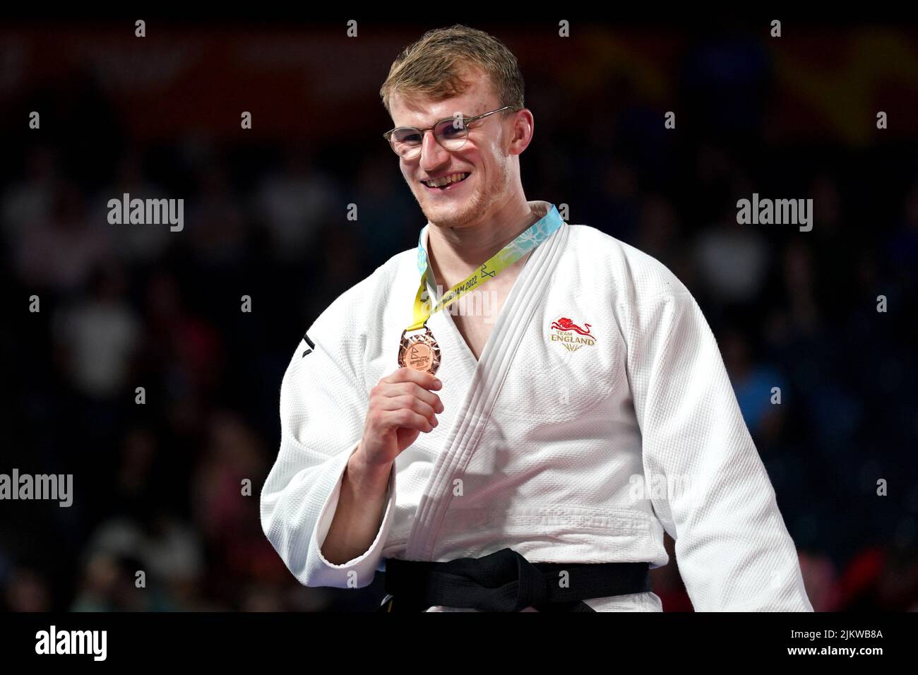 England’s Harry Lovell-Hewitt with his Bronze Medals after the Men’s ...
