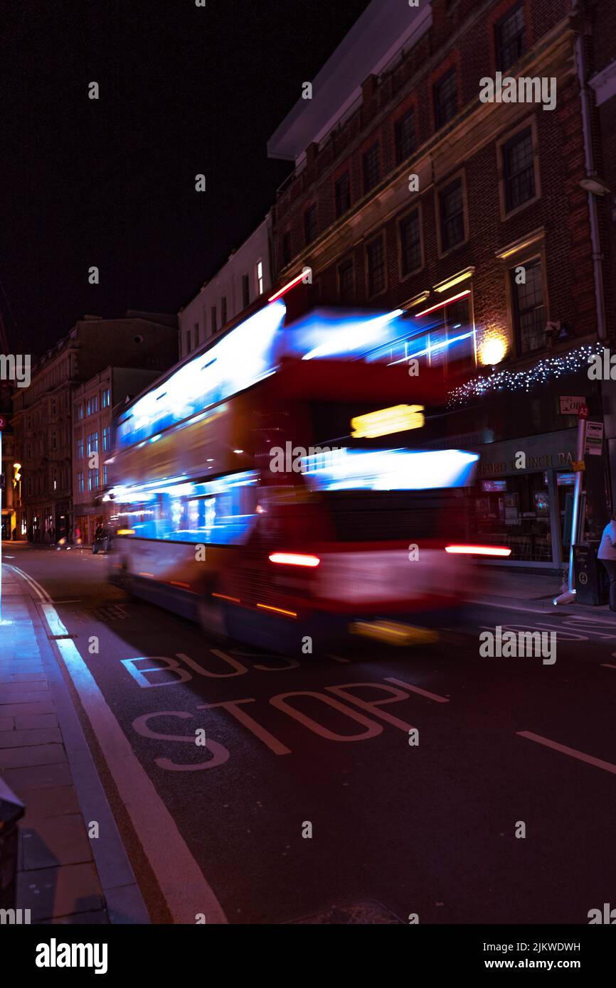 Old london bus night hi-res stock photography and images - Alamy