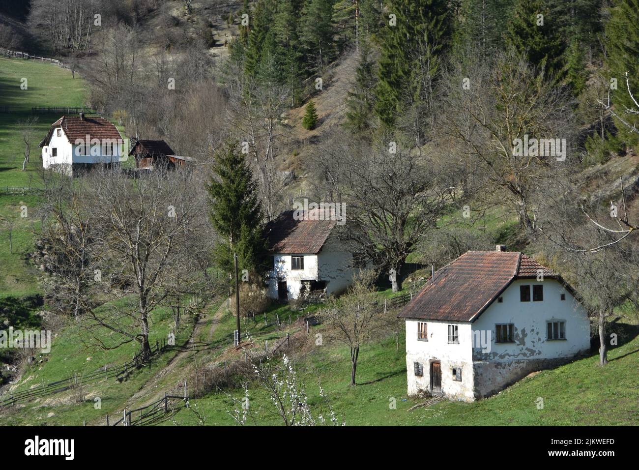 Old rural mountain houses hi-res stock photography and images - Alamy