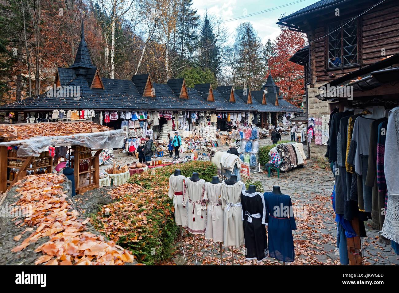 Traditional yaremche hi-res stock photography and images - Alamy