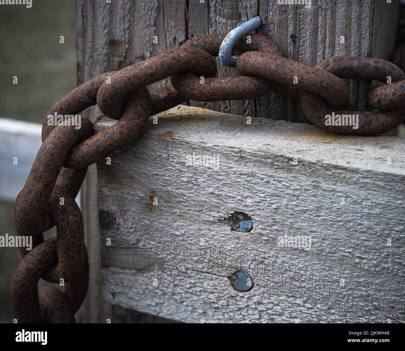 Chain link fence and gate hi-res stock photography and images - Alamy