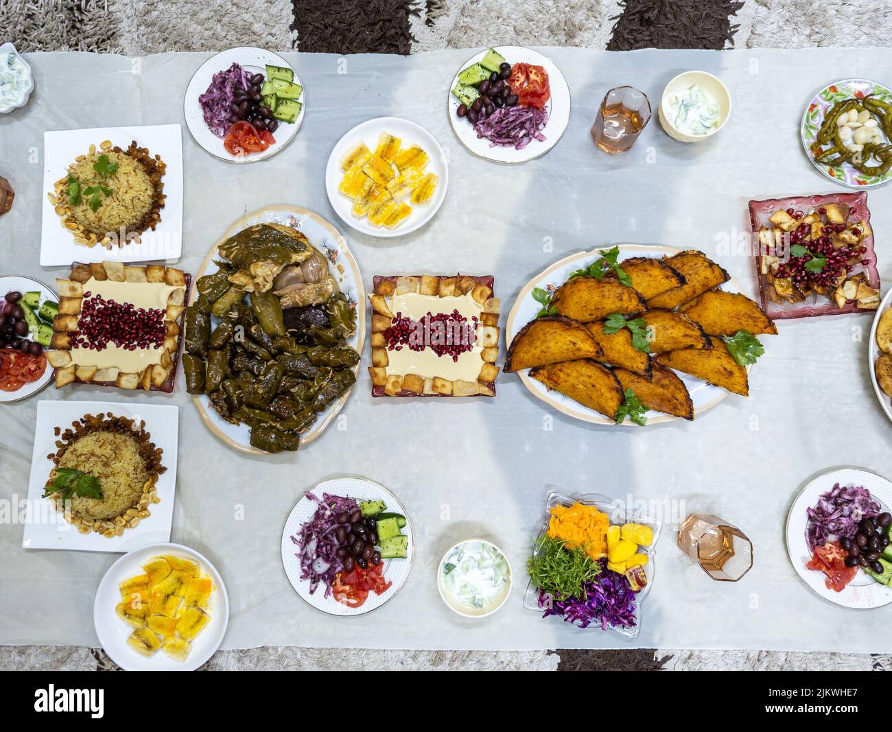Kurdish dolma hi-res stock photography and images - Alamy