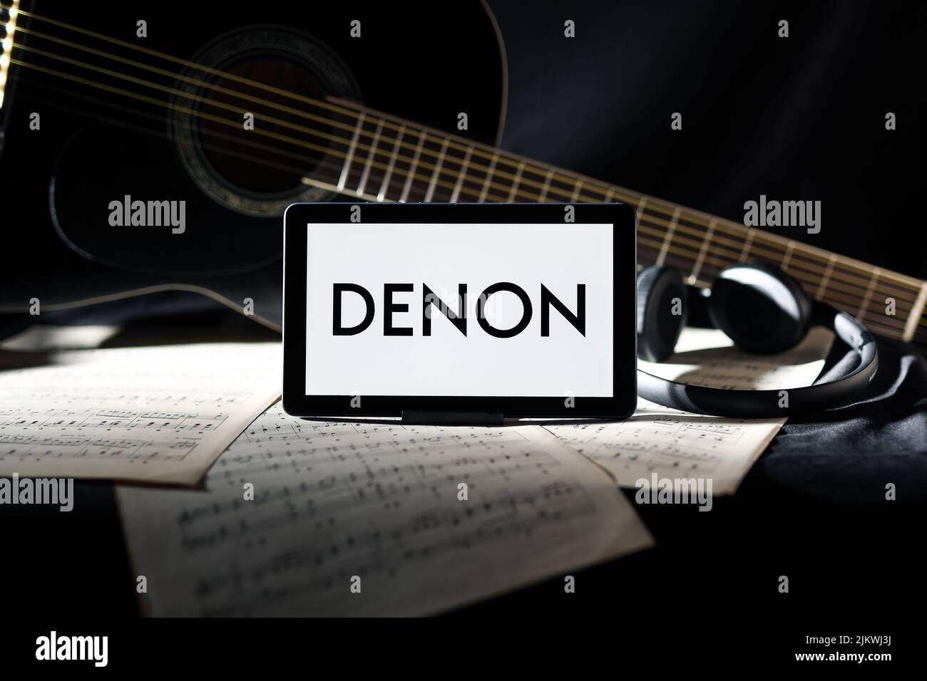 Denon Tv Logo