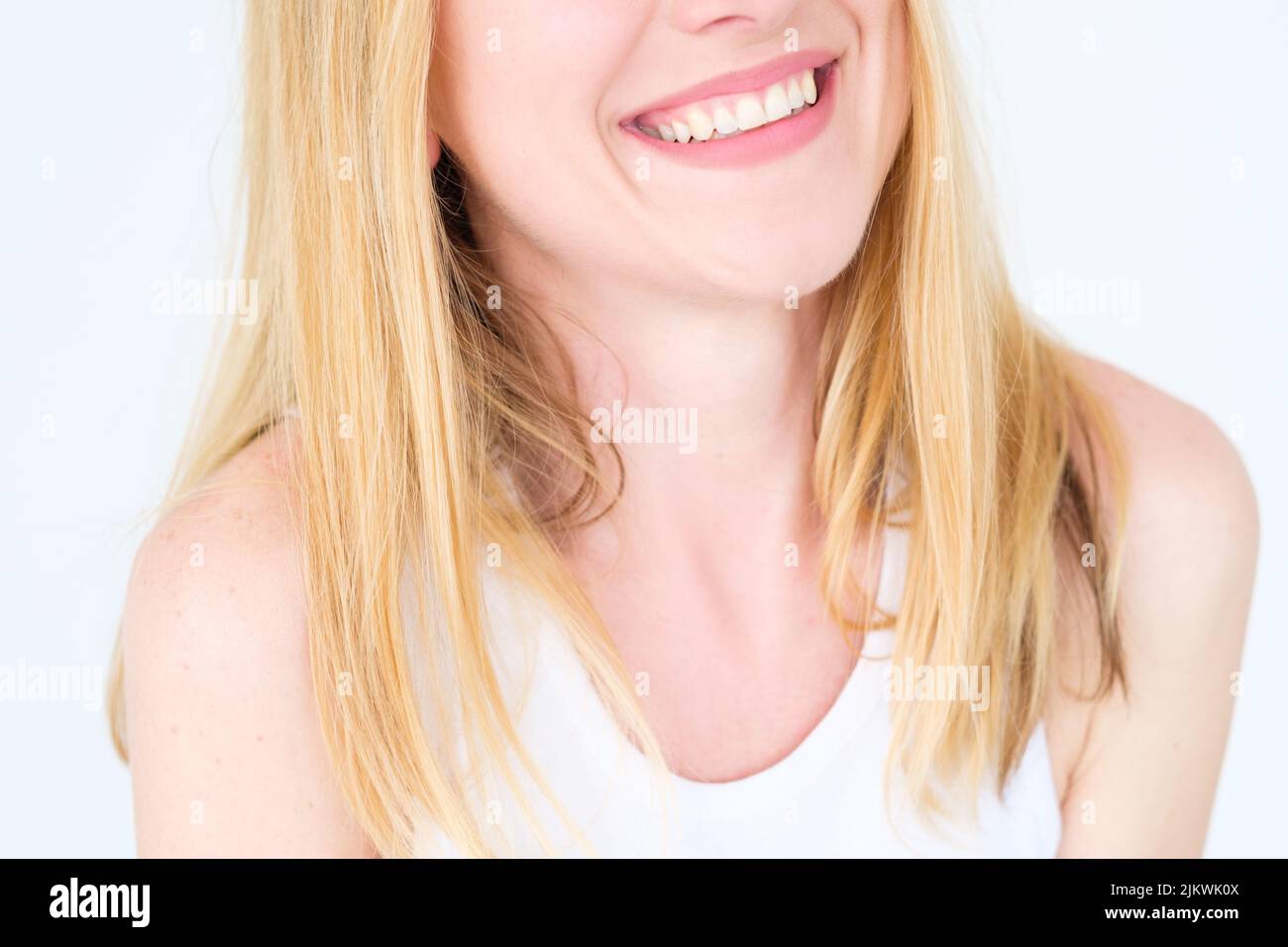 emotion face happy wide smile cheerful woman Stock Photo - Alamy