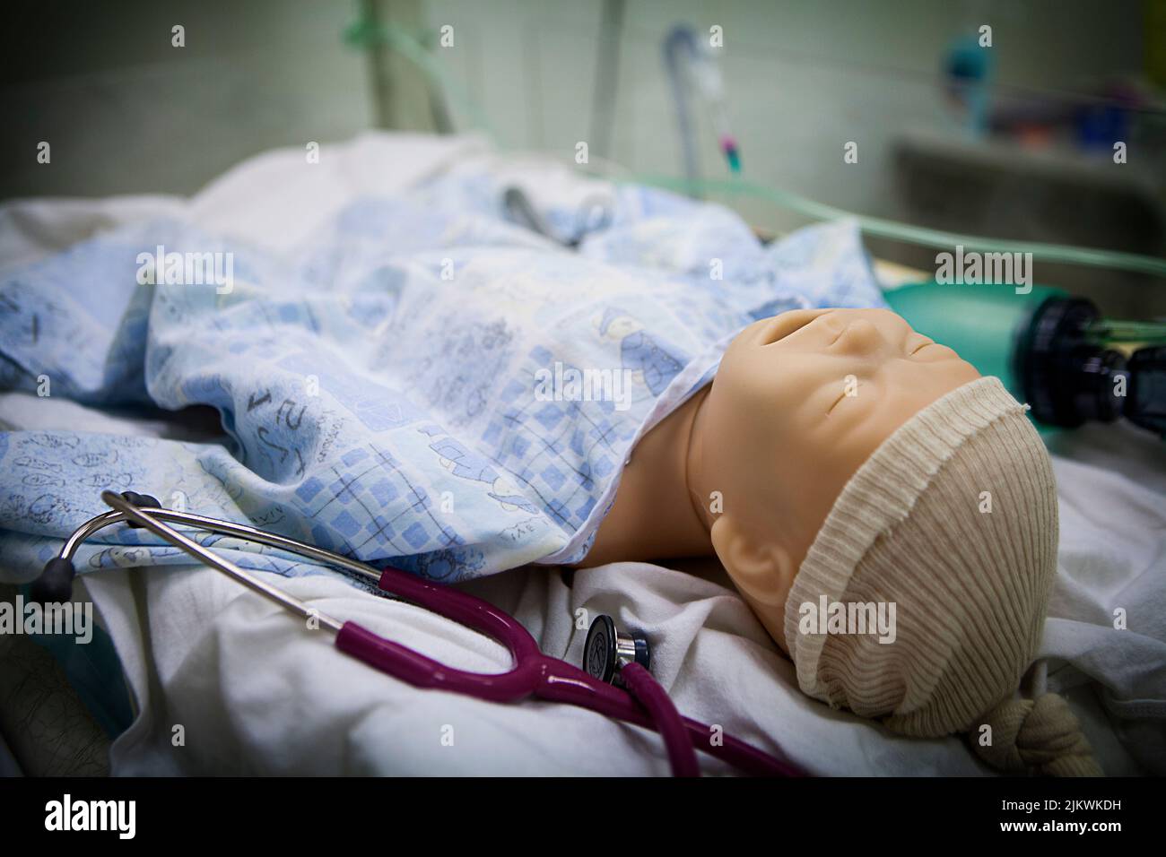 Continuous training of midwives and obstetricians on resuscitation in ...