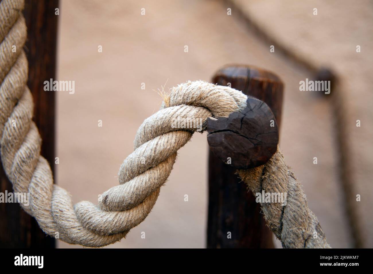 Angled structures hi-res stock photography and images - Alamy