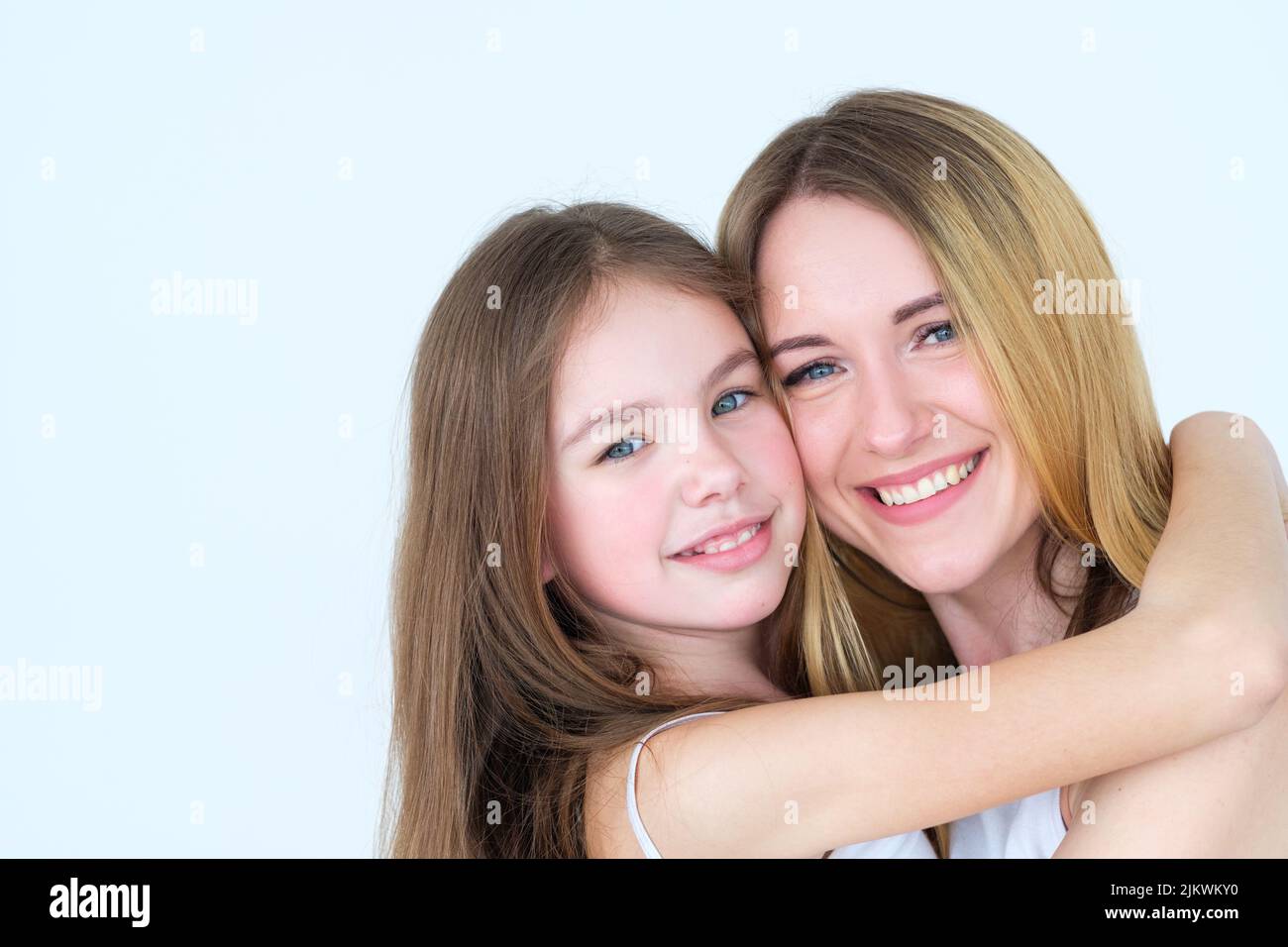 Child hug parent hi-res stock photography and images - Alamy