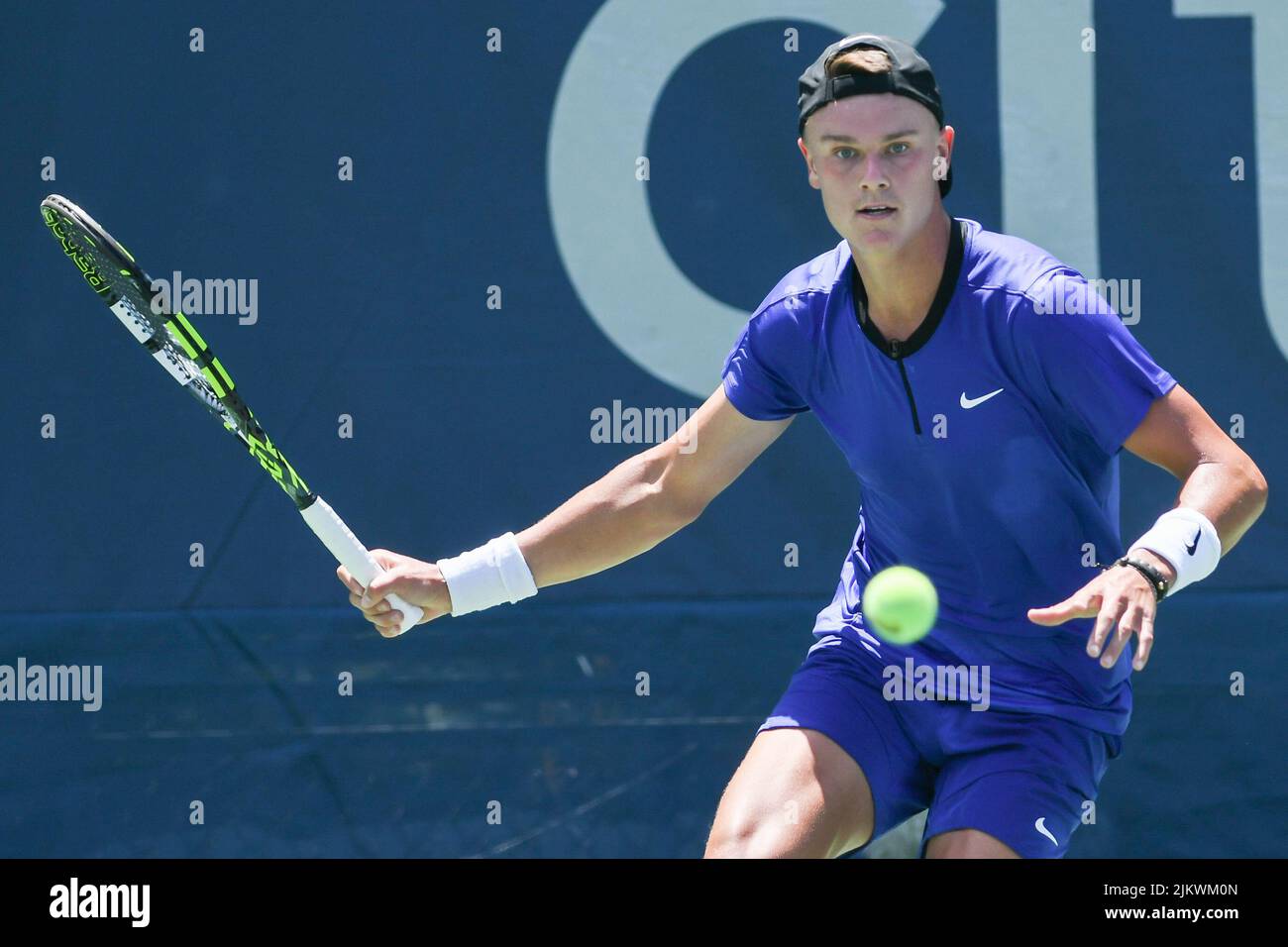 Washington, D.C, USA. 3rd Aug, 2022. HOLGER RUNE hits a forehand during ...