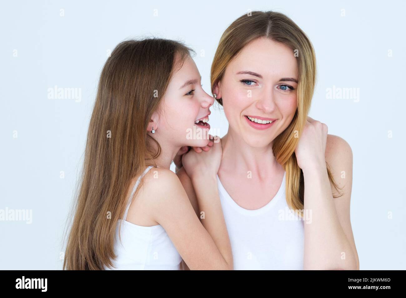 mom daughter bff trusting family relationship Stock Photo - Alamy