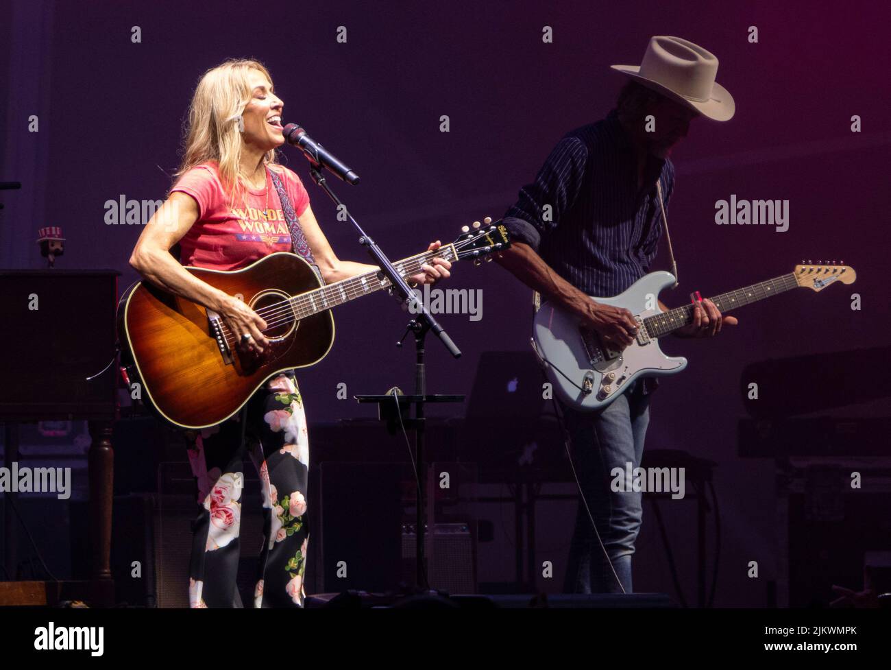 August 2, 2022, San Diego, California, USA: Singer Sheryl Crow performs ...