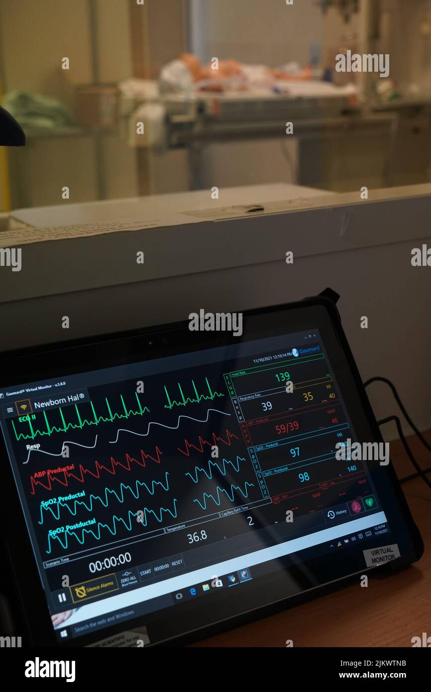 Control room of the pediatric resuscitation simulation course Stock ...