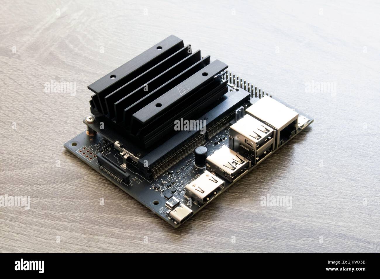 NVidia Jetson Nano micro computer for electrical engineering to make ...