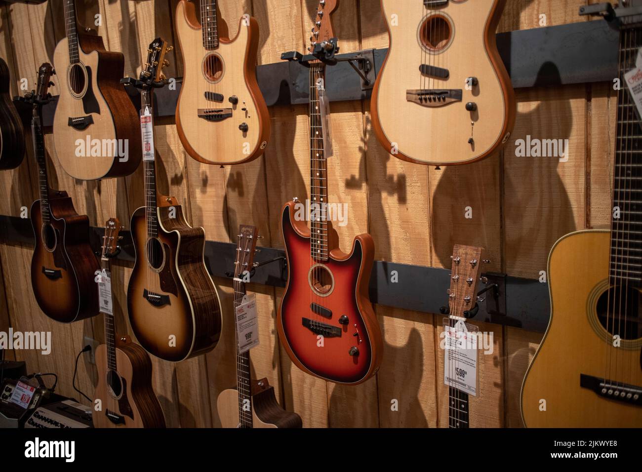 Augusta, Ga USA - 10 18 21: Guitar Center interior flat top acoustic ...