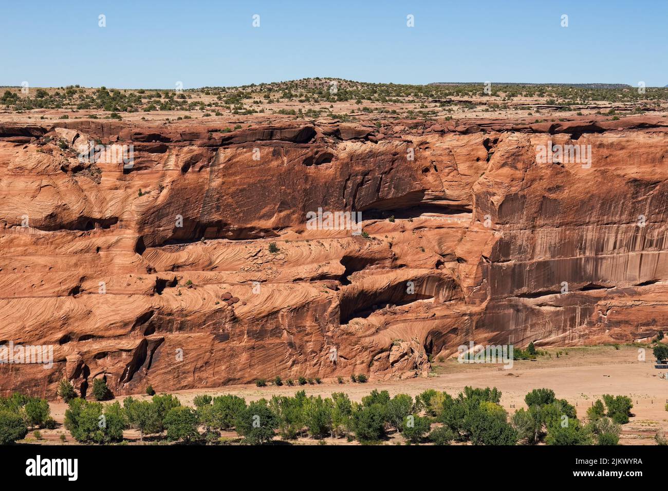 Native American cliff dwellings at Canyon de Chelle, Arizona Stock ...