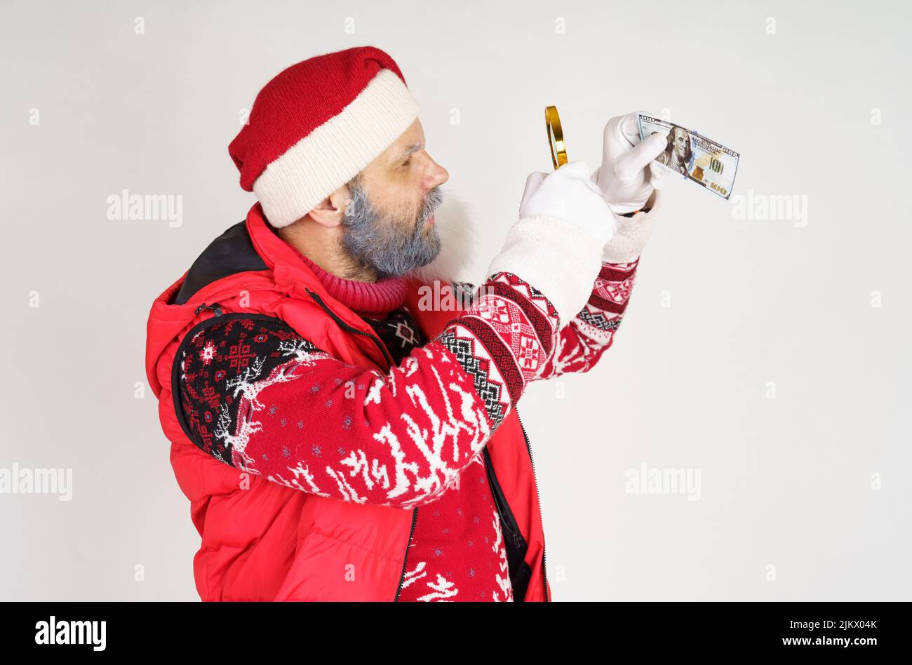 Santa claus with magnifying glass hi-res stock photography and images ...