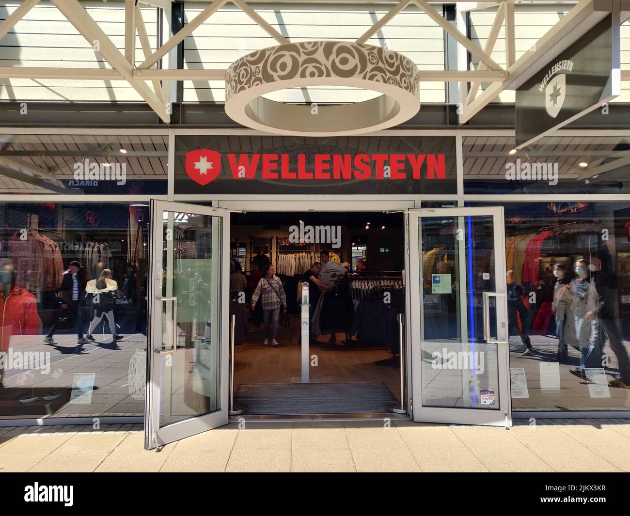 The front of a Wellensteyn store in an outlet shopping center in ...