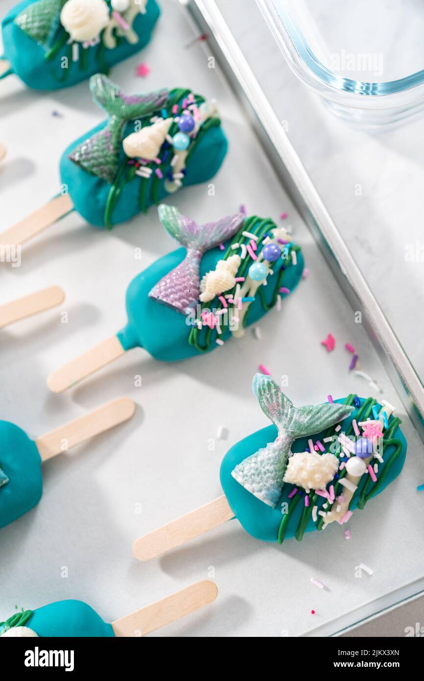 Cakesicles hi-res stock photography and images - Alamy