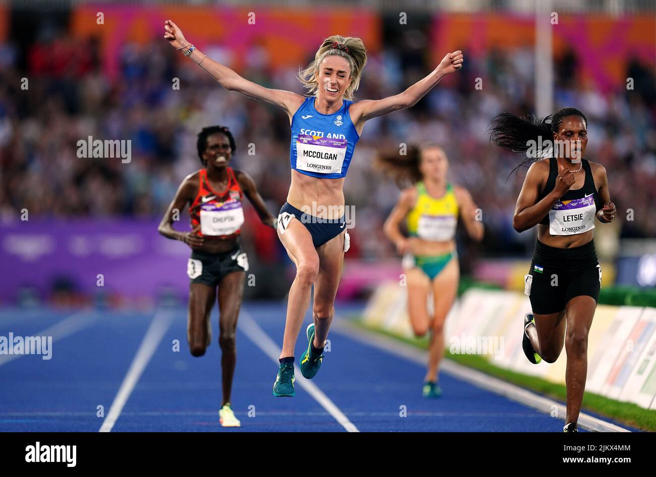 Scotland’s Eilish McColgan celebrates winning the Women's 10,000m Final ...