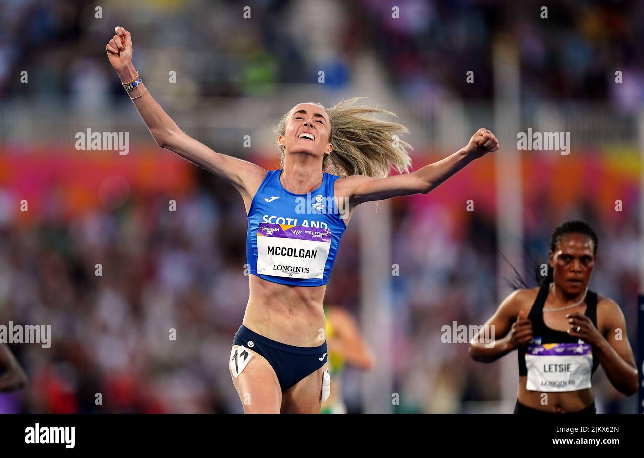 Scotland’s Eilish McColgan celebrates winning the Women's 10,000m Final ...