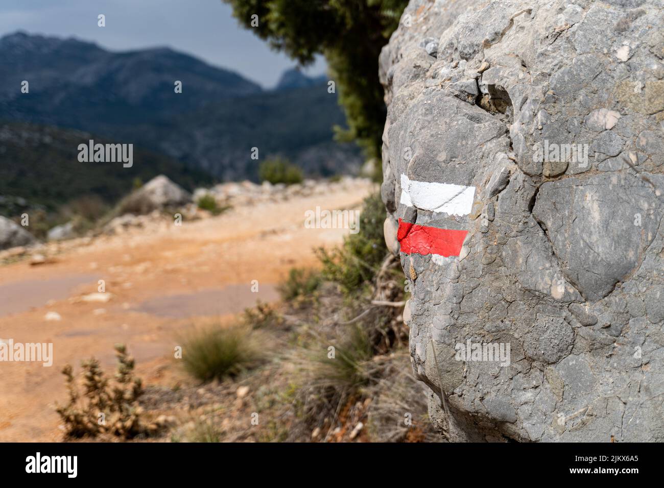 A shot of a rock with the blaze mark shows the sign of the right ...