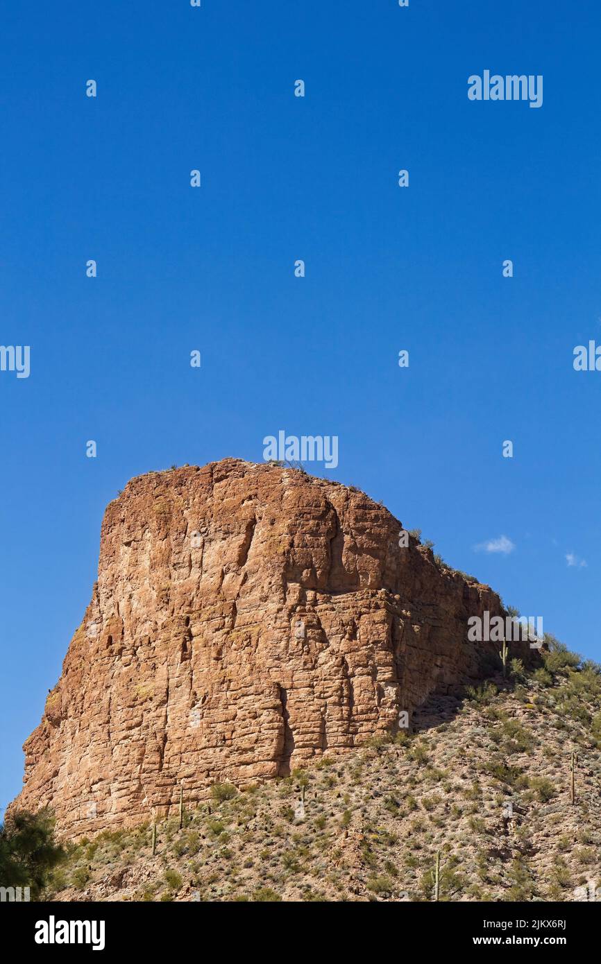 A rugged rock outcrop at Canyon Lake, Arizona Stock Photo - Alamy