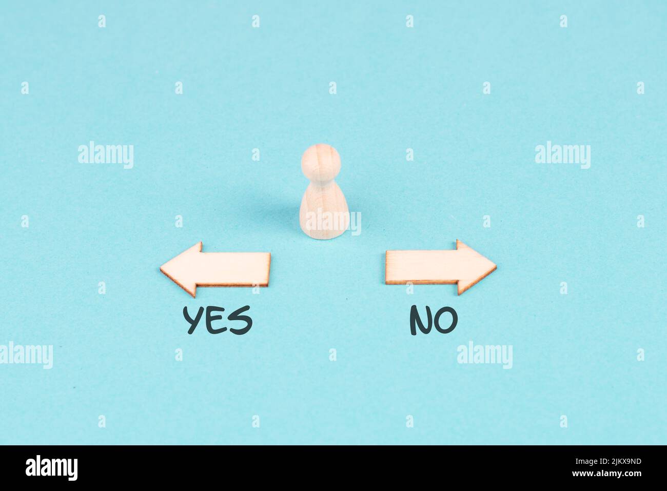 Check mark arrow hi-res stock photography and images - Alamy