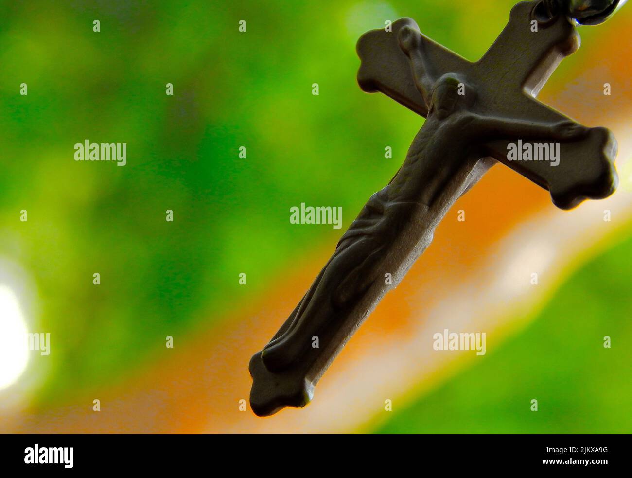 Green cross symbol hi-res stock photography and images - Alamy