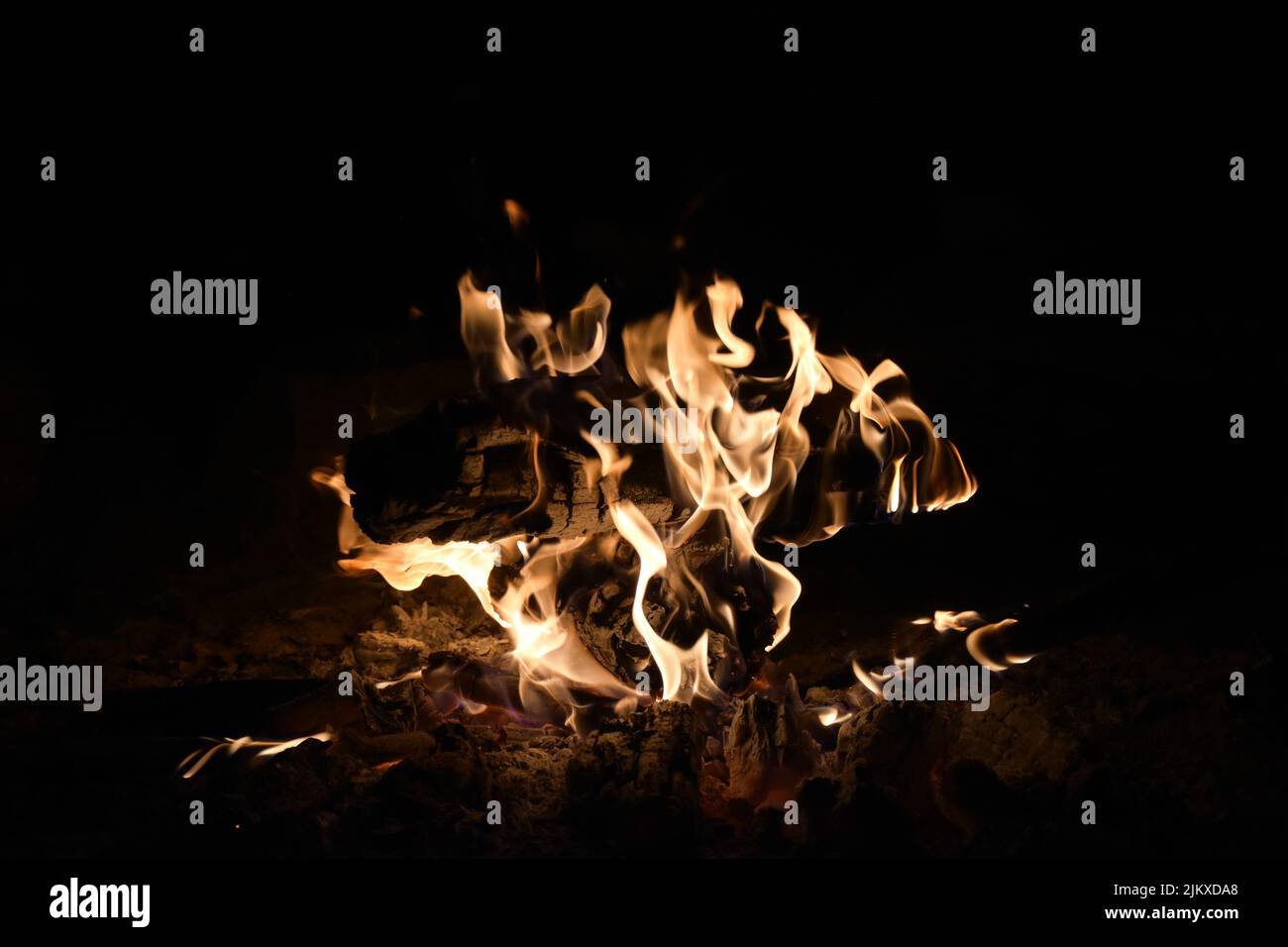 Bornfire hi-res stock photography and images - Alamy