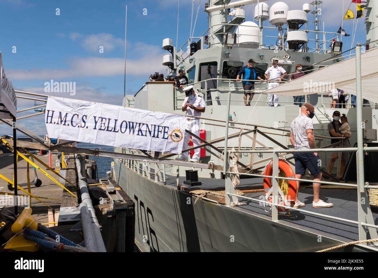 Hmcs yellowknife hi-res stock photography and images - Alamy