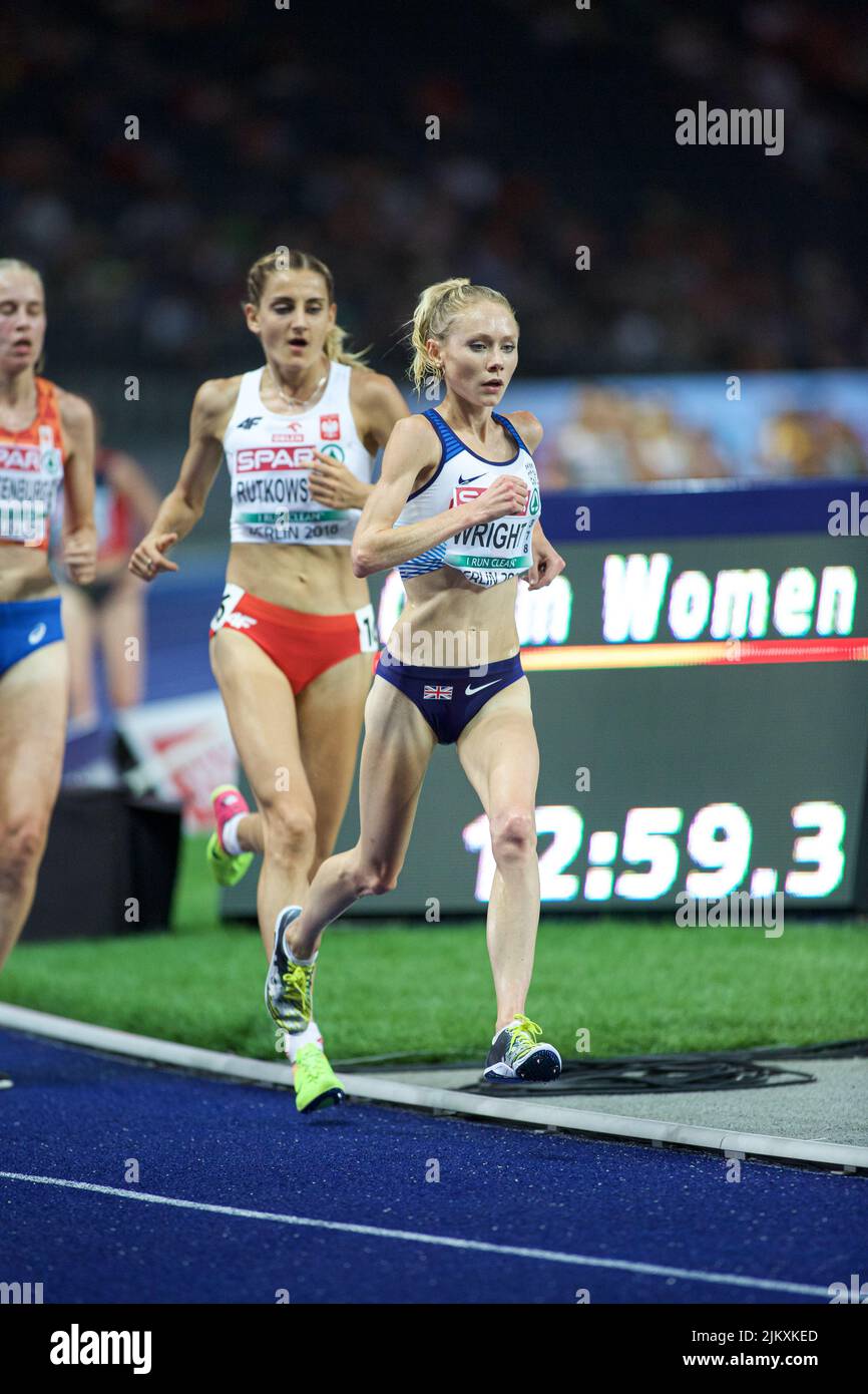 Alice wright hi-res stock photography and images - Alamy