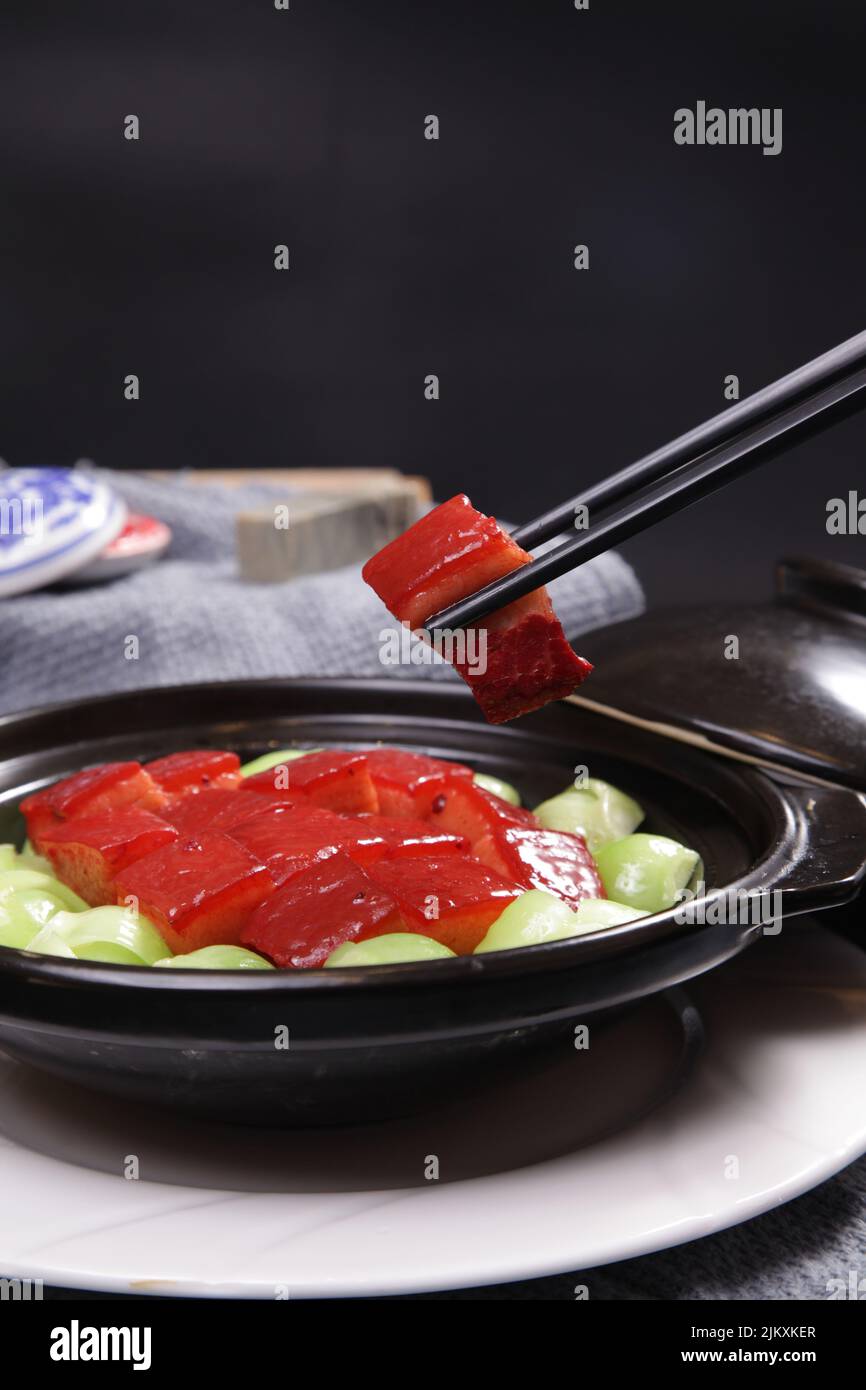 Chinese bow hi-res stock photography and images - Alamy