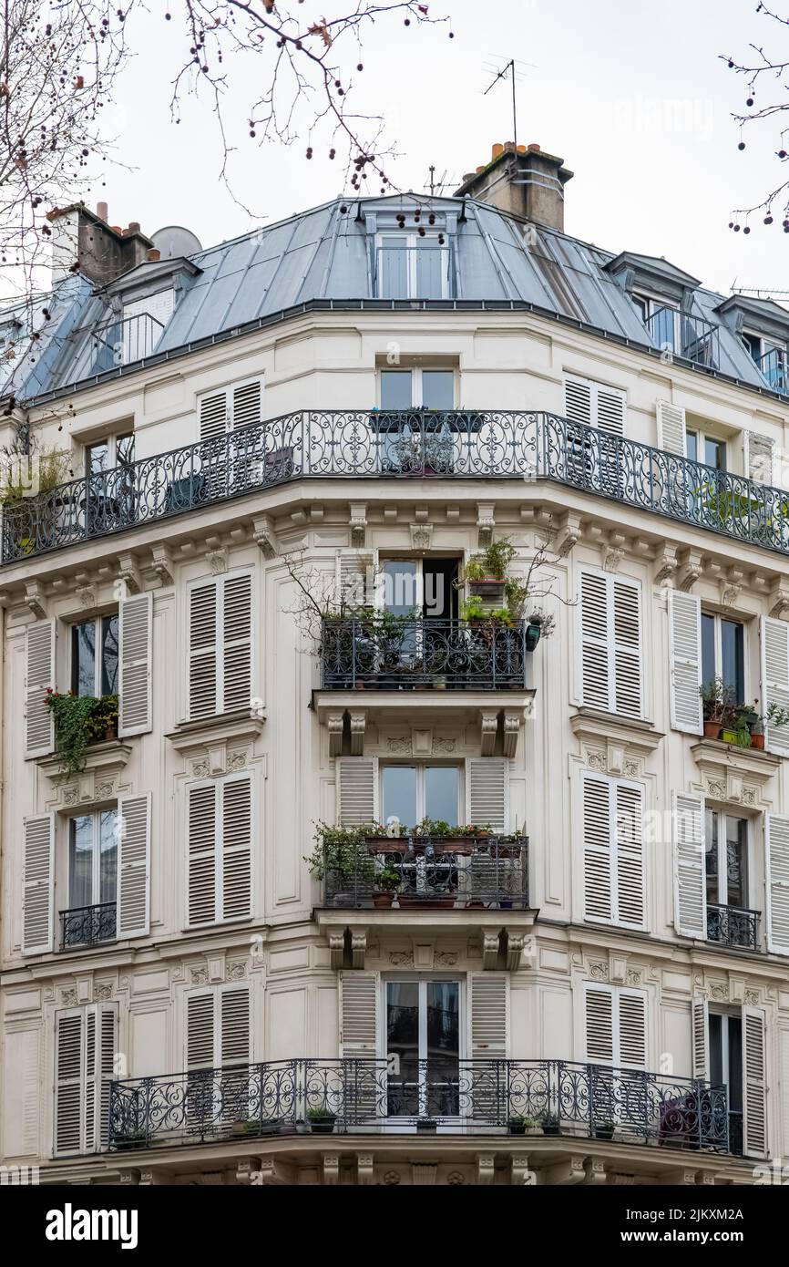 Paris, typical facades, beautiful buildings in the center Stock Photo ...