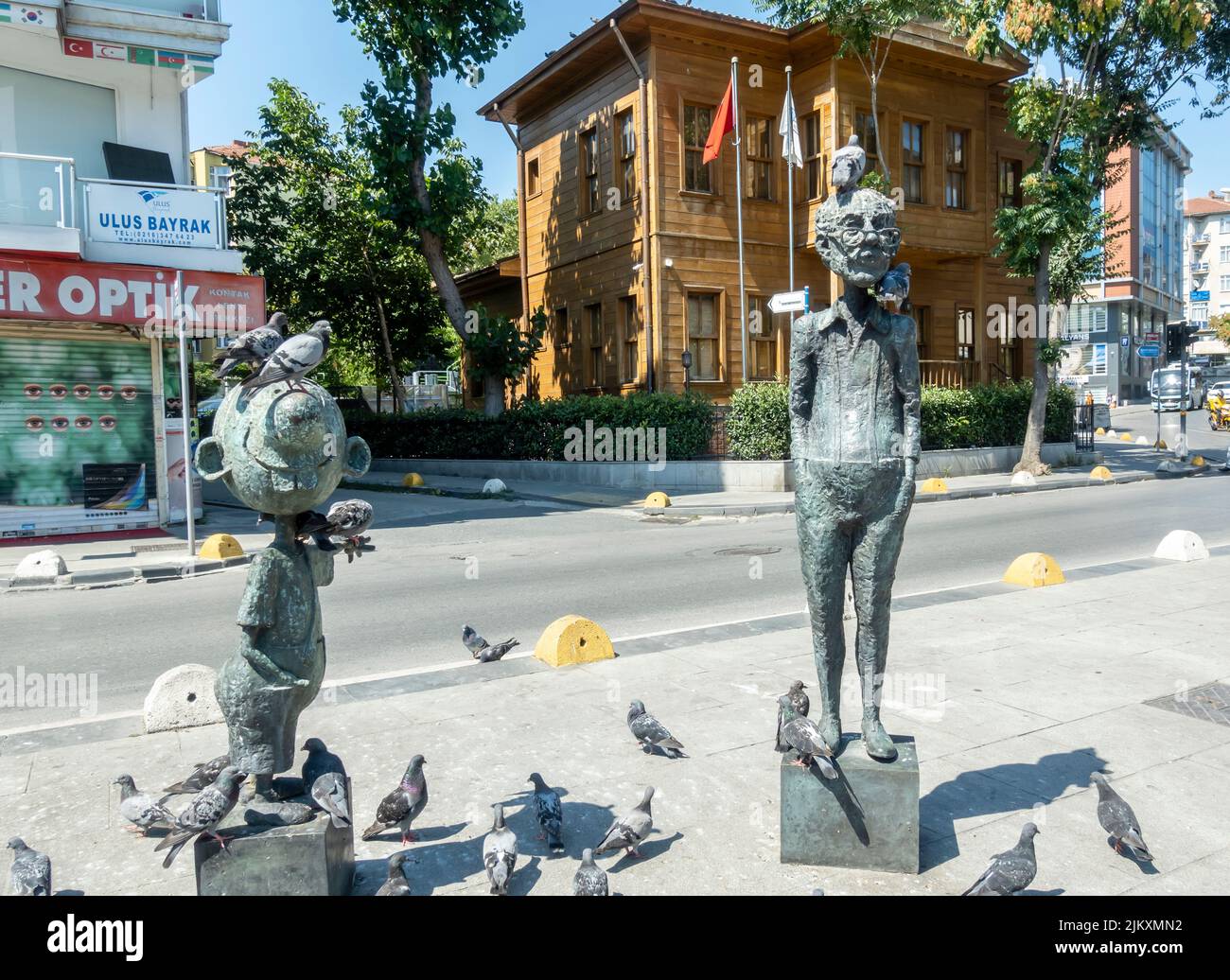 Bronze street sculptures near Abidik ile kubidik istanbul puppet ...