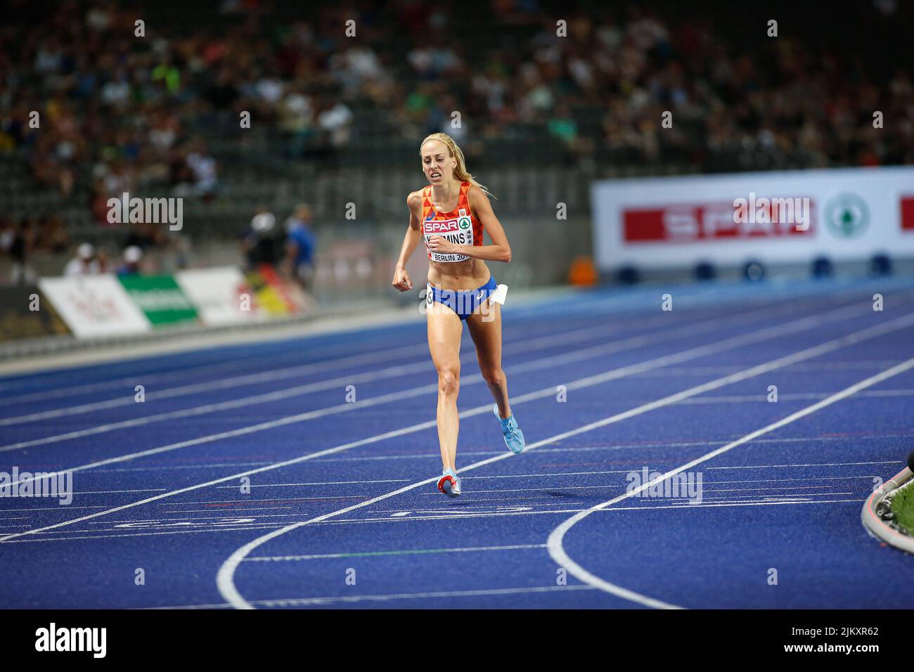 Susan Krumins participating in the 10.000 meters at the European ...